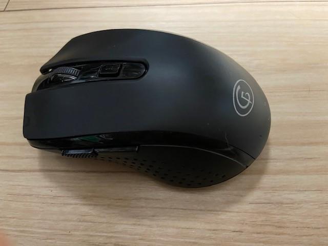 GOFREETECHワイヤレスマウスのレビュー！使ってみた感想は「握りやすく長時間使用していても疲れにくい」と感じた