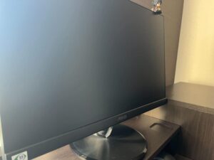 『ASUS VP229HE [21.5インチ] Eye Careモニター』のレビュー！使ってみた感想は「画面サイズとともに広がる作業効率」と感じた